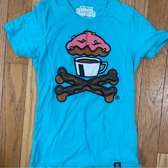 Johnny Cupcakes | Tops | Johnny Cupcakes Tshirt | Poshmark
